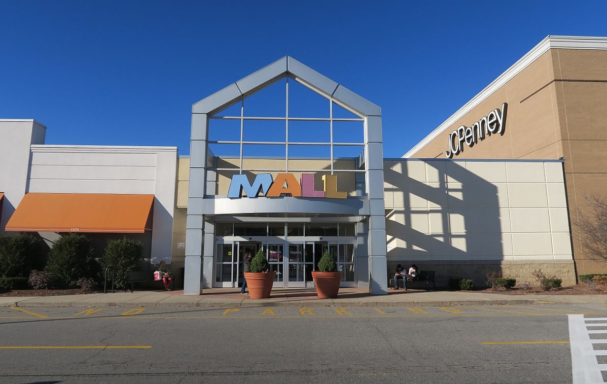 Mall of NH closes until March 29 - Manchester Ink Link