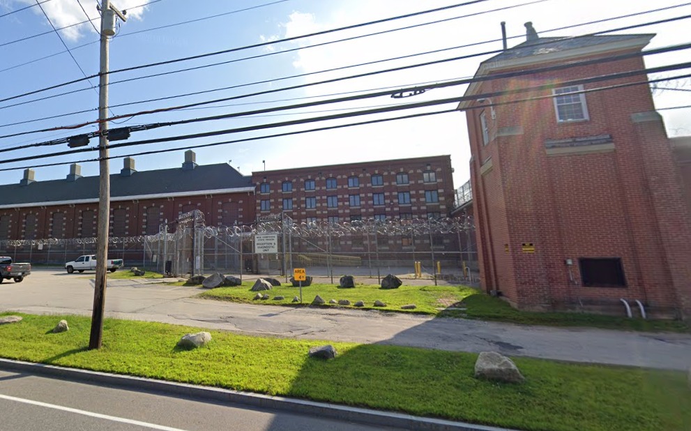 Testing finds COVID among NH inmates - Manchester Ink Link