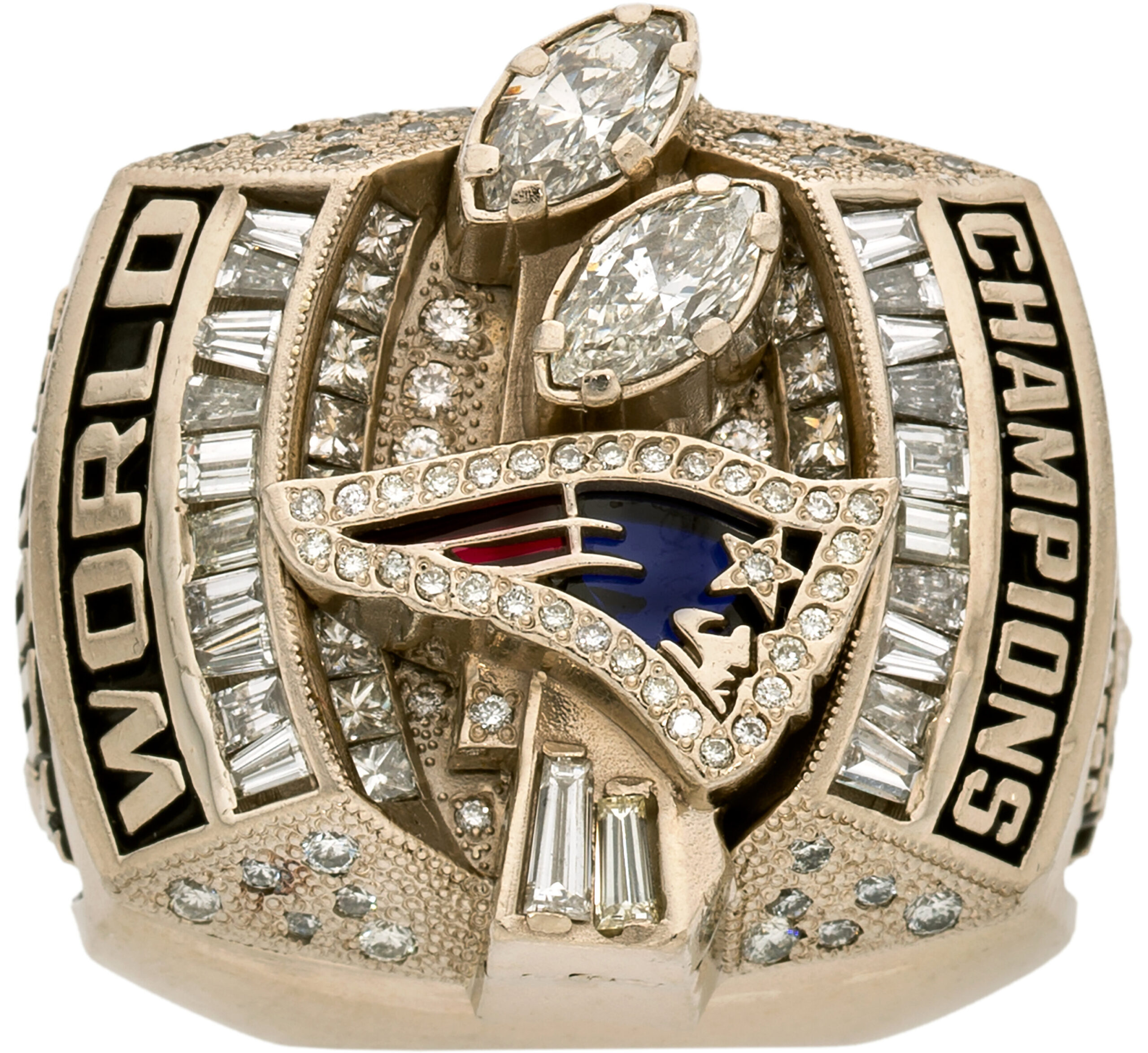 Vintage Patriots Super Bowl Championship ring raises $100K through ...