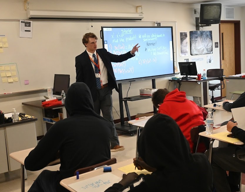 Earn while you learn: Dual SNHU Master’s-AmeriCorps Program helps ...